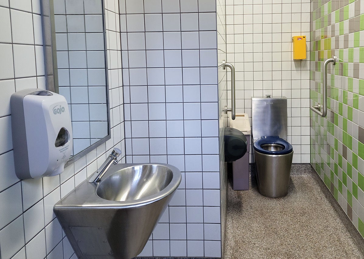 Beauty Park Frankston - Britex Stainless Steel Fixtures